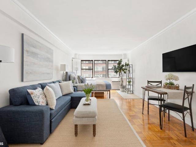333 East 75th Street, New York, NY
