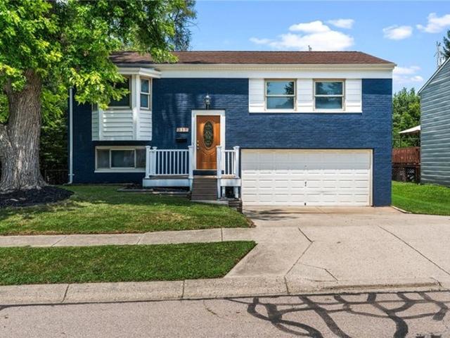 333 Ellenwood Dr, West Carrollton, OH 45449