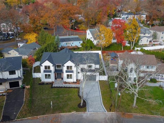 333 Harrison St, Paramus, NJ 07652 | MLS #26007 | Compass