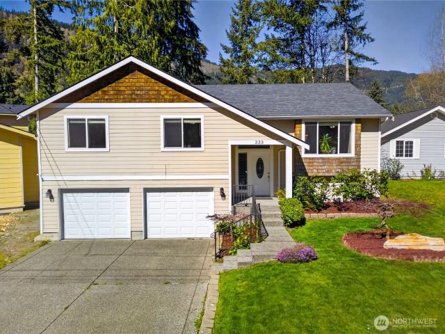 333 Lakeside Drive