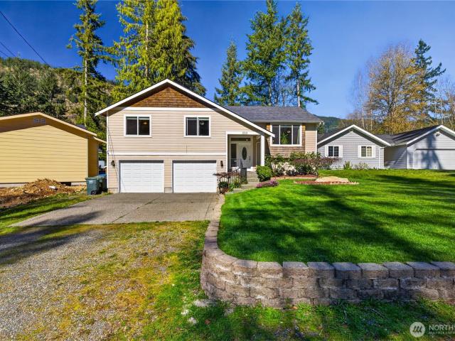 333 Lakeside Drive