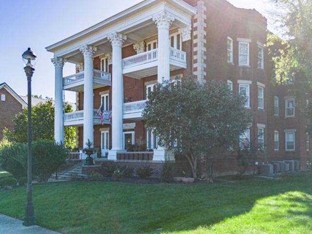 333 N 7th St Apt 3A, Paducah, KY 42001
