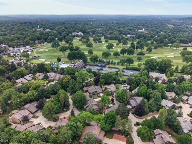 333 N Portage Path 39