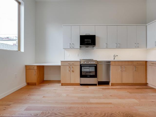 333 Newark Ave # 306