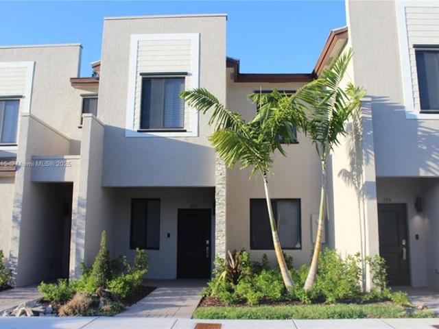 333 NE 208th Ter, Miami, FL 33179