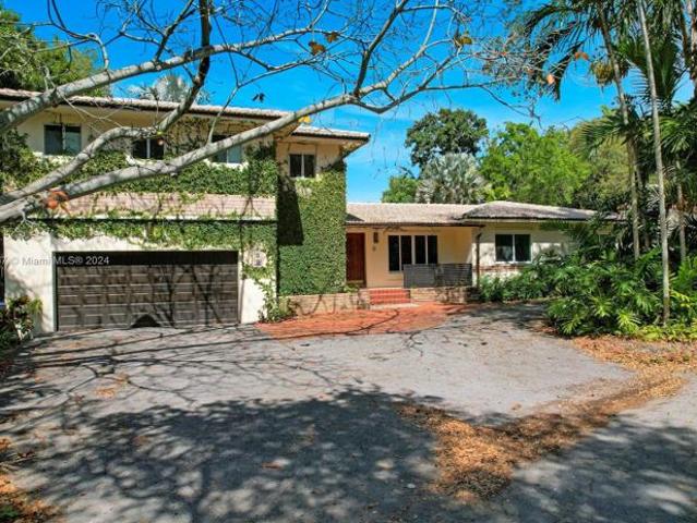 333 NE 86th St, El Portal, FL 33138
