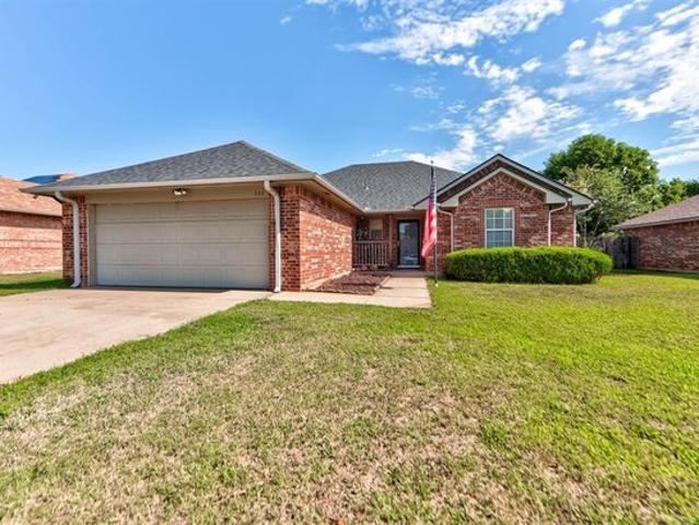 333 NE 9th Pl, Newcastle, OK 73065