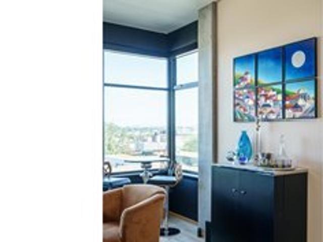 333 NW 9TH AVE # 1011
