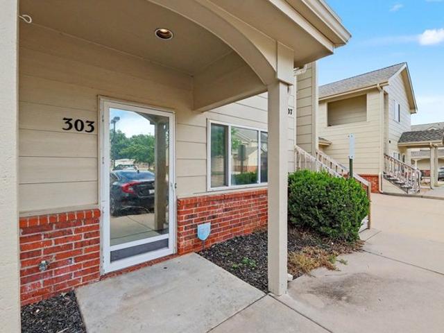 333 S Tyler Rd, Wichita, KS 67209