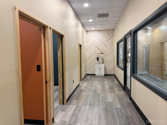 333 S Stephenson Avenue # Suite 103