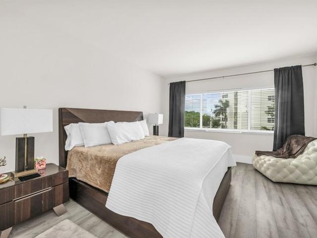 333 S Sunset Dr Unit 204, Fort Lauderdale, FL 33301