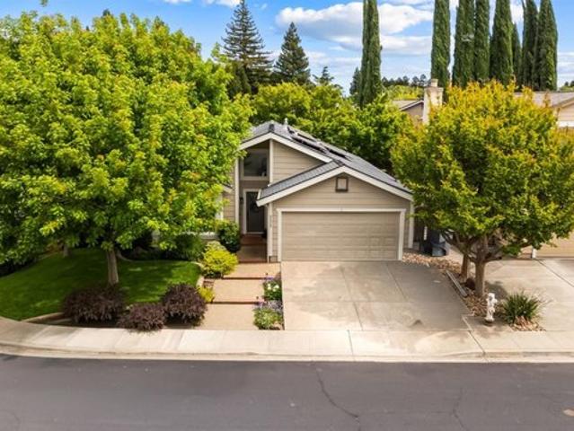 333 Saybrook Ave, Vacaville, CA 95687
