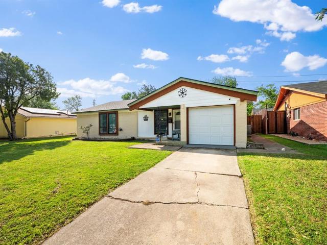 333 Sparks Dr, Grand Prairie, TX 75051 | MLS #21229