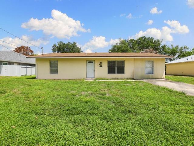 333 SW Lucero Dr, Port Saint Lucie, FL 34983