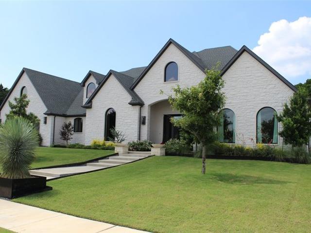 333 Renaissance Ln, Heath, TX 75032