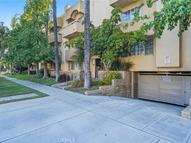333 W Alameda 201