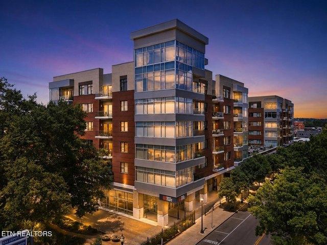 333 W Depot Ave Apt 207, Knoxville, TN 37917