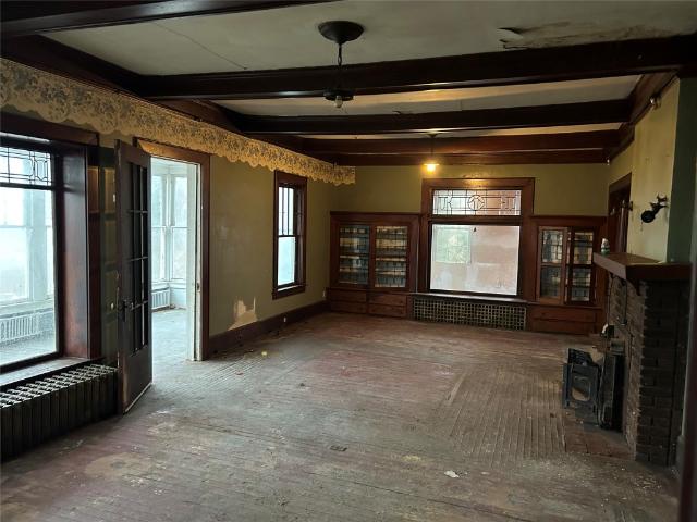 333 W ERIE Street