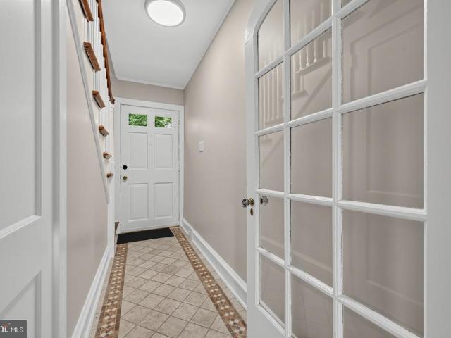 333 W Fifth Street