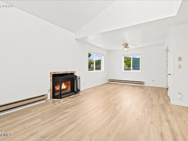 333 w leroux street # 6