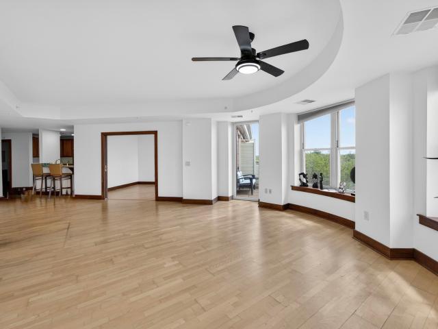 333 W Mifflin Street