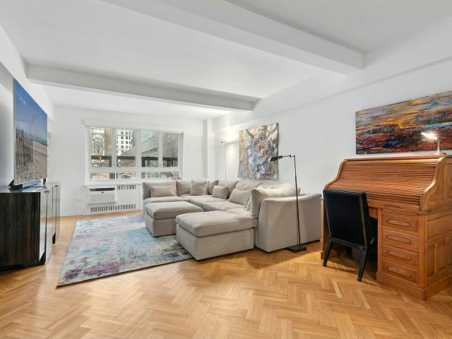 333 West 57th Street, New York, NY