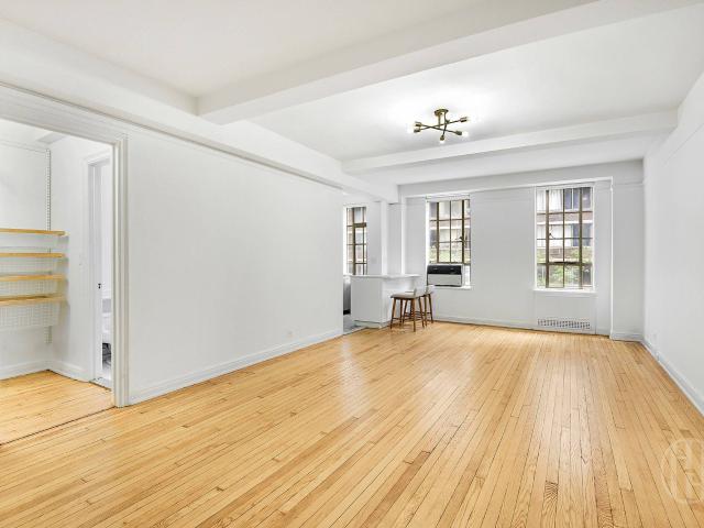 333 West 56th Street, New York, NY