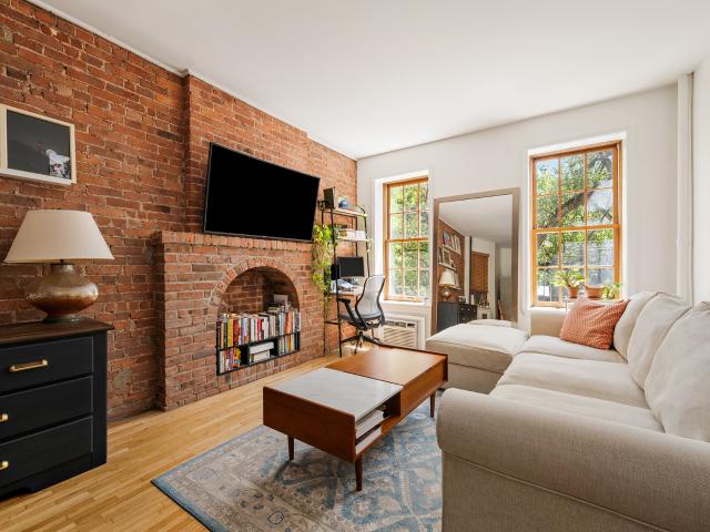 333 West 21st Street, New York, NY