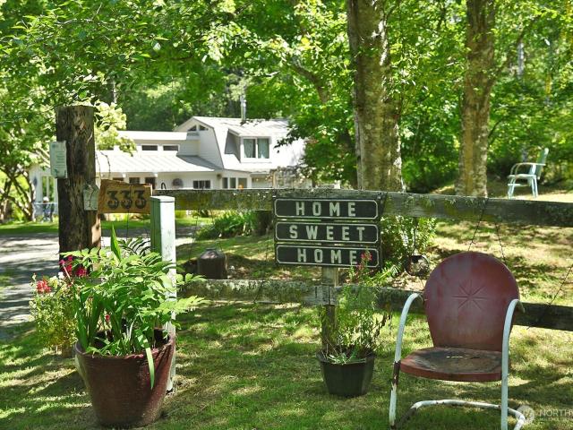 333 Whitewebs Lane