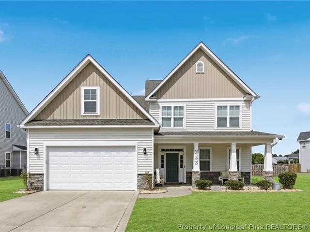 333 Wishaw Ct, Hope Mills, NC 28348