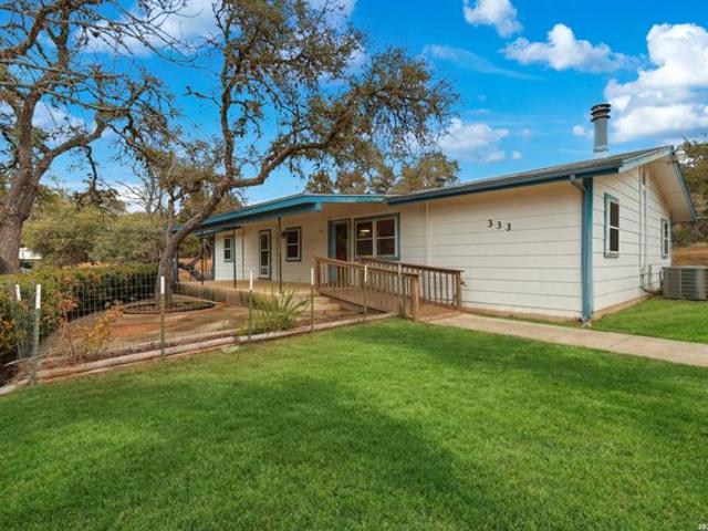 333 Tamarack Dr, Canyon Lake, TX 78133