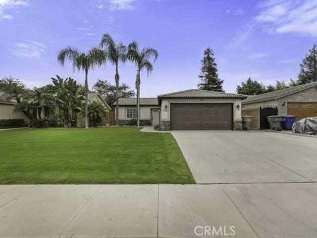 333 Tanner Michael Dr, Bakersfield, CA 93308
