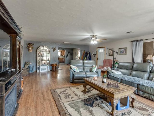 334486 E Highway 62