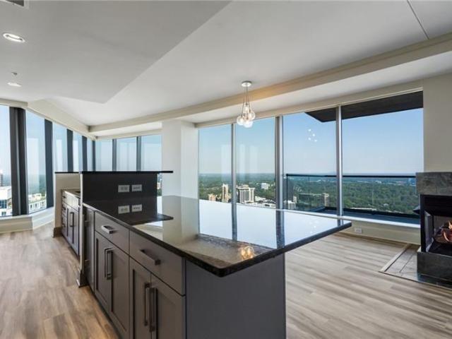 3344 Peachtree Road NE 3703