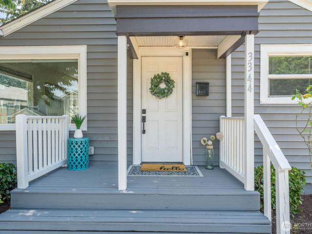 3344 S Sawyer