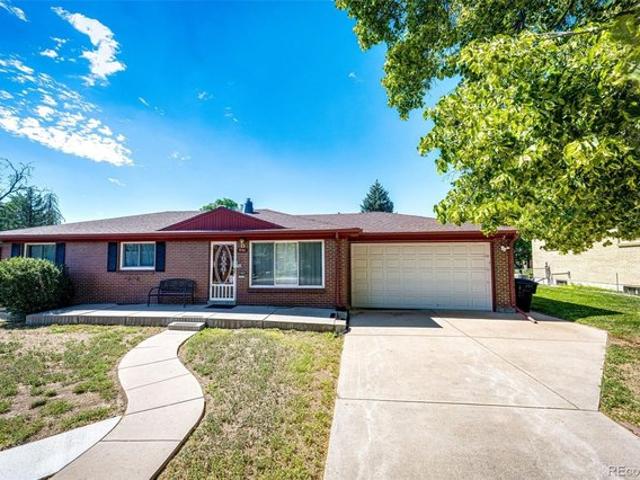 3344 W Wagon Trail Dr, Englewood, CO 80110