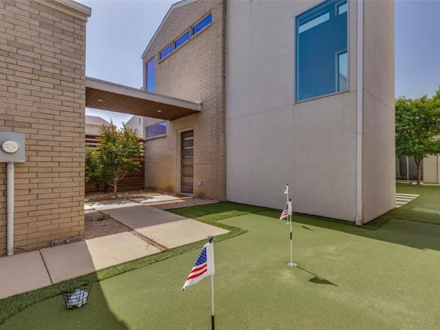 3344 Walchard Court