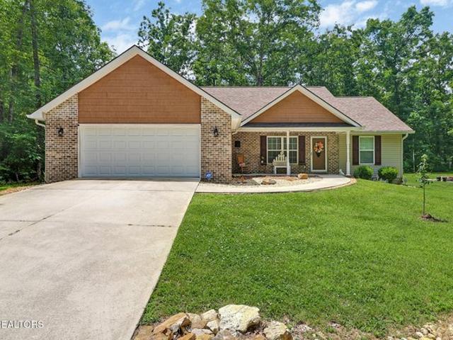 3344 Warpath Dr, Crossville, TN 38572
