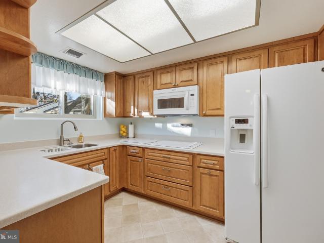 3345 N Leisure World Blvd, Unit 96J, Silver Spring, MD 20906 | MLS #MDMC2209 | Compass