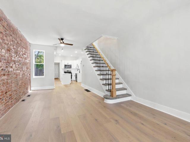 3345 Amber Street