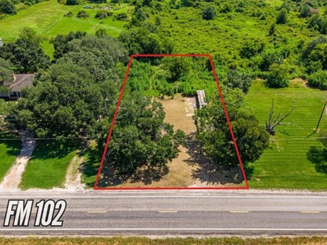 3345 FM 102, Eagle Lake, TX 77434