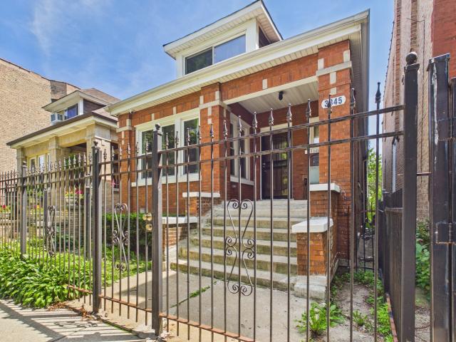 3345 W Carroll Avenue