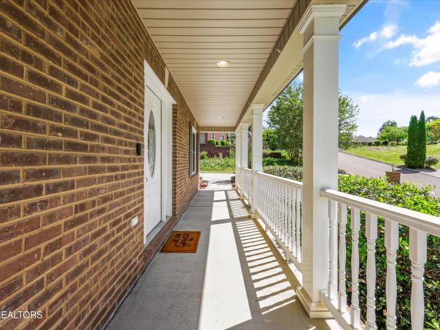 3345 Whispering Oaks Drive