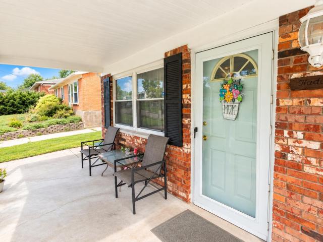 3346 Sycamore Tree Lane