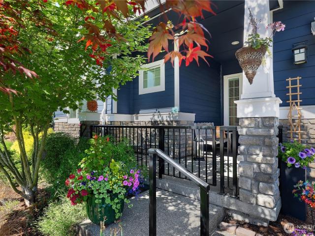 3347 Arrowroot Street SE
