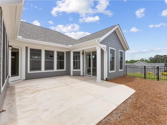 3347 Fishpond Circle