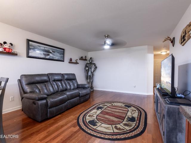 3347 Frontier View, Unit 3, Sevierville, TN 37876 | MLS #1323 | Compass
