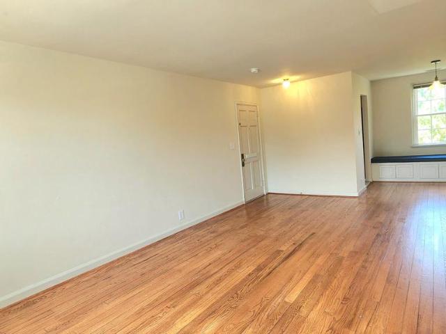 3347 S Wakefield # B2