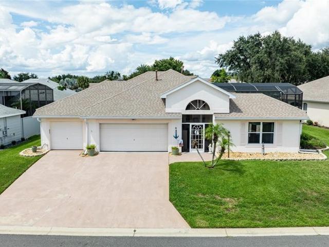 3347 Saratoga Dr, Tavares, FL 32778