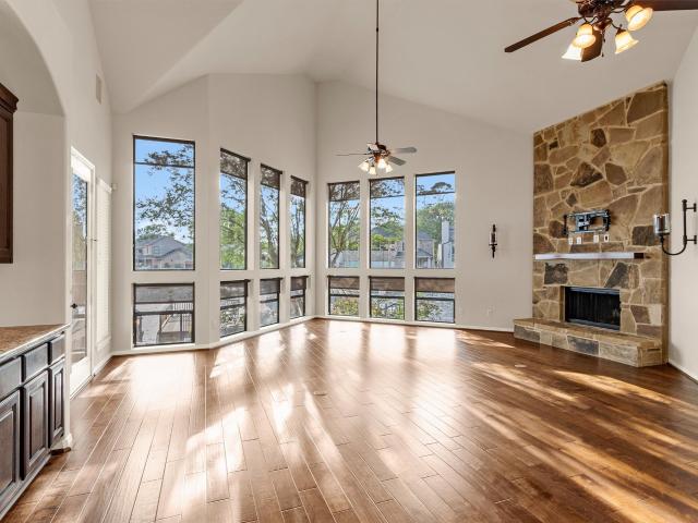 3347 Torrey Pines Drive